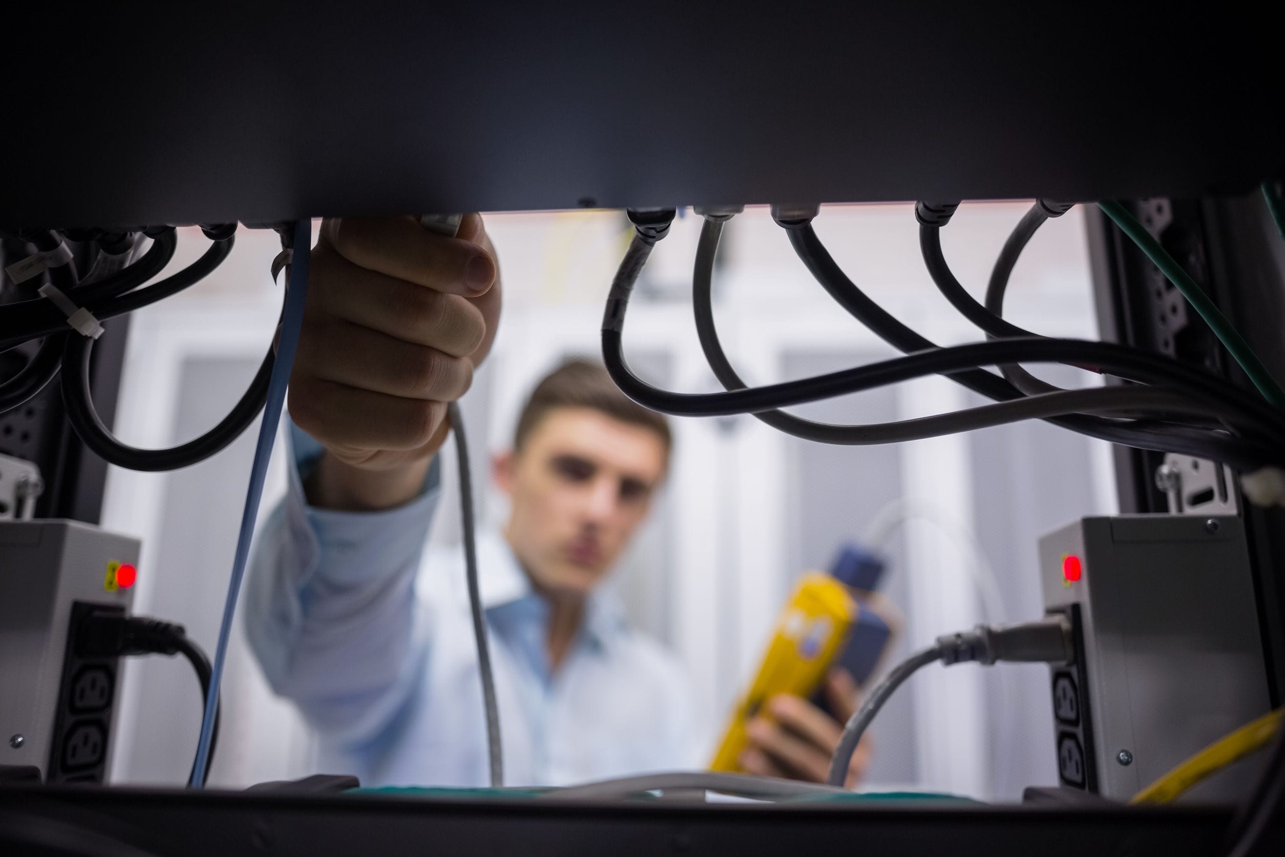 Installation & Commissioning Services - Cellwatch